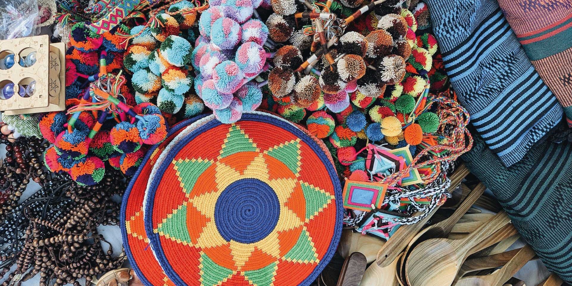 Los artesanos latinoamericanos y su legado creativo - Planeta Wiki